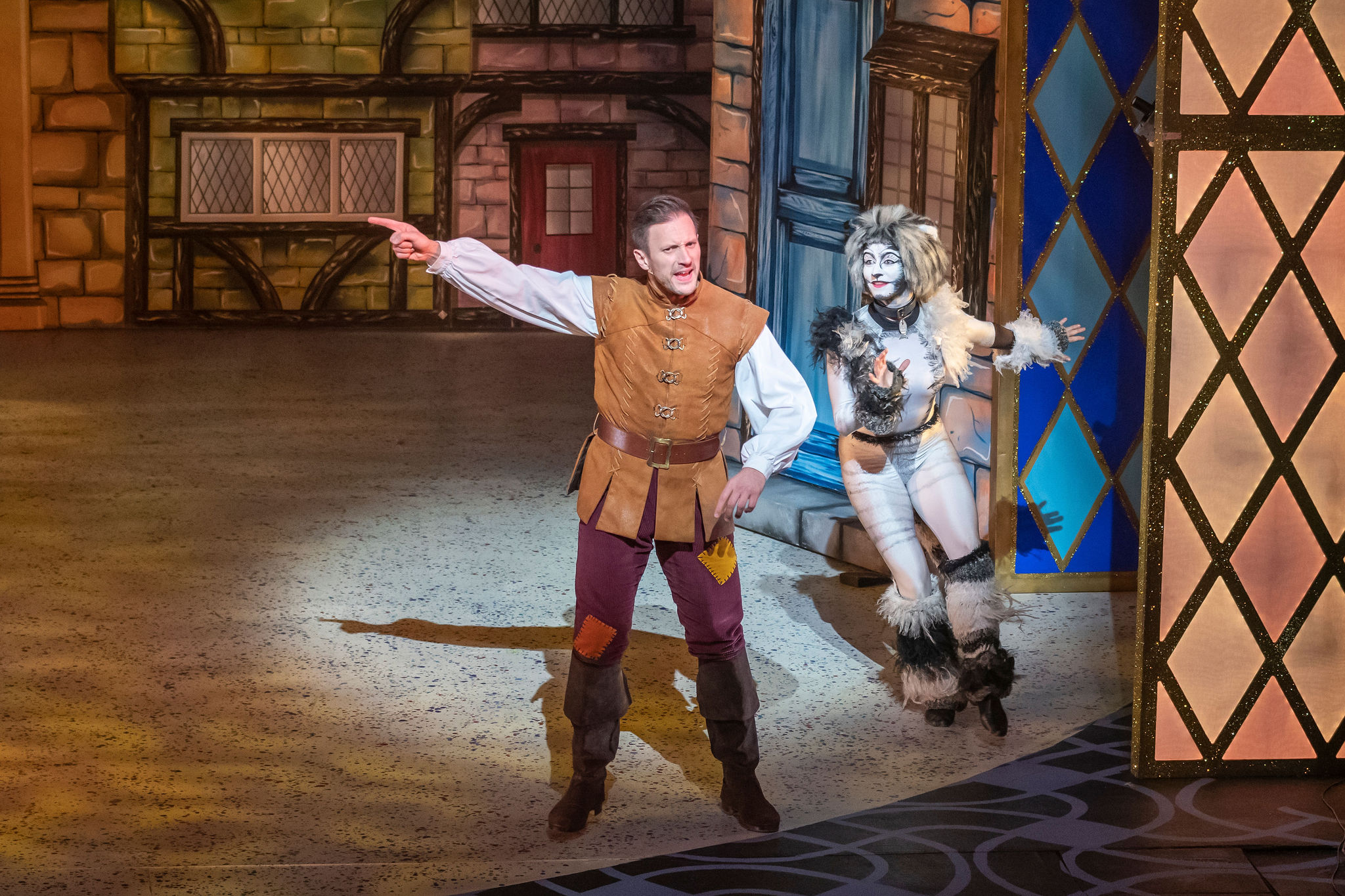 Dick Whittington The Pompey Panto. – Theatre, Art and Film Reviews