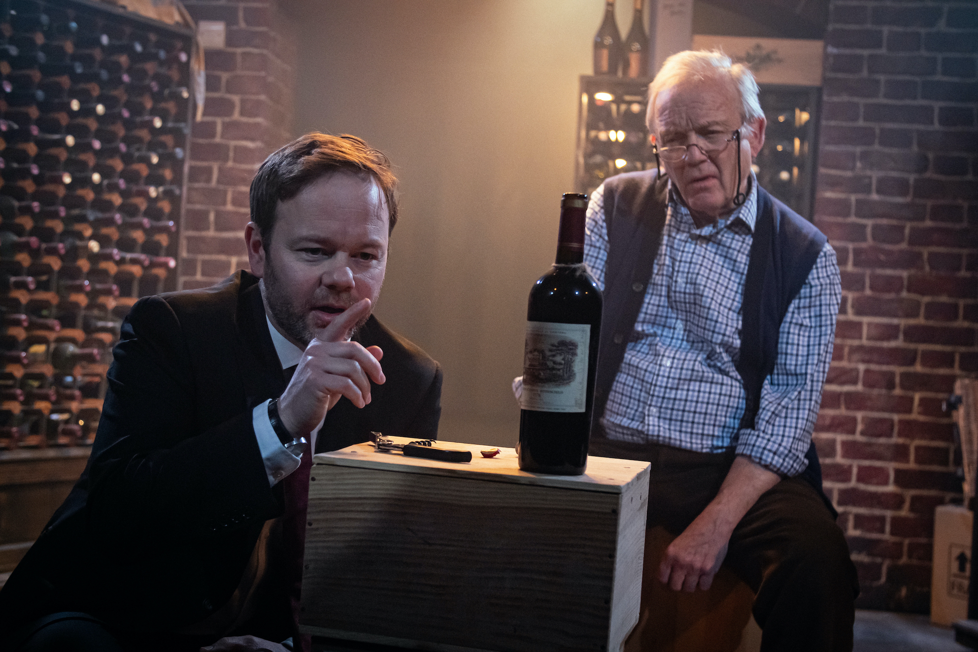 The Red by Marcus Brigstocke. – Theatre, Art and Film Reviews