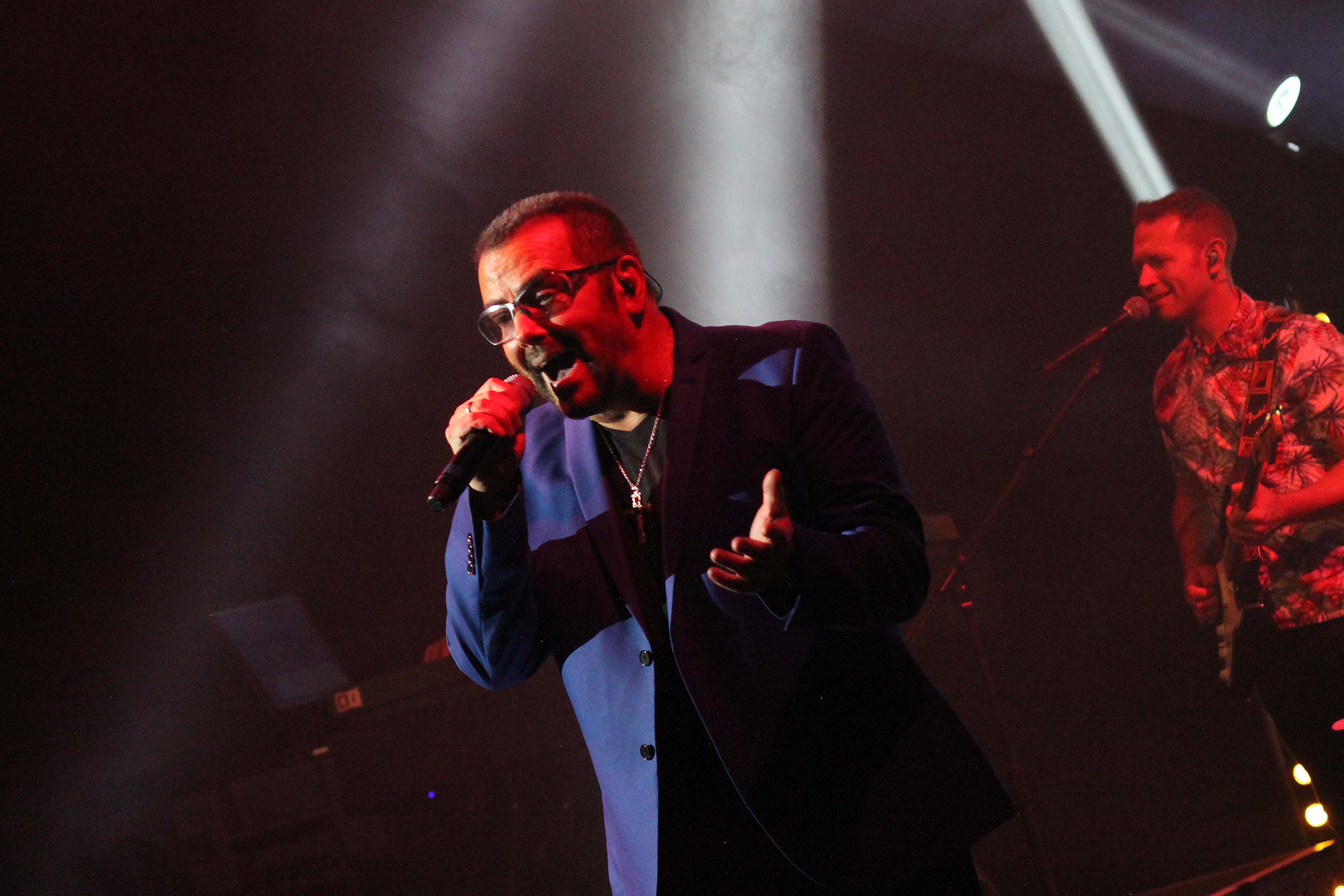 Fast Love the George Michael Tribute. – Theatre, Art and Film Reviews