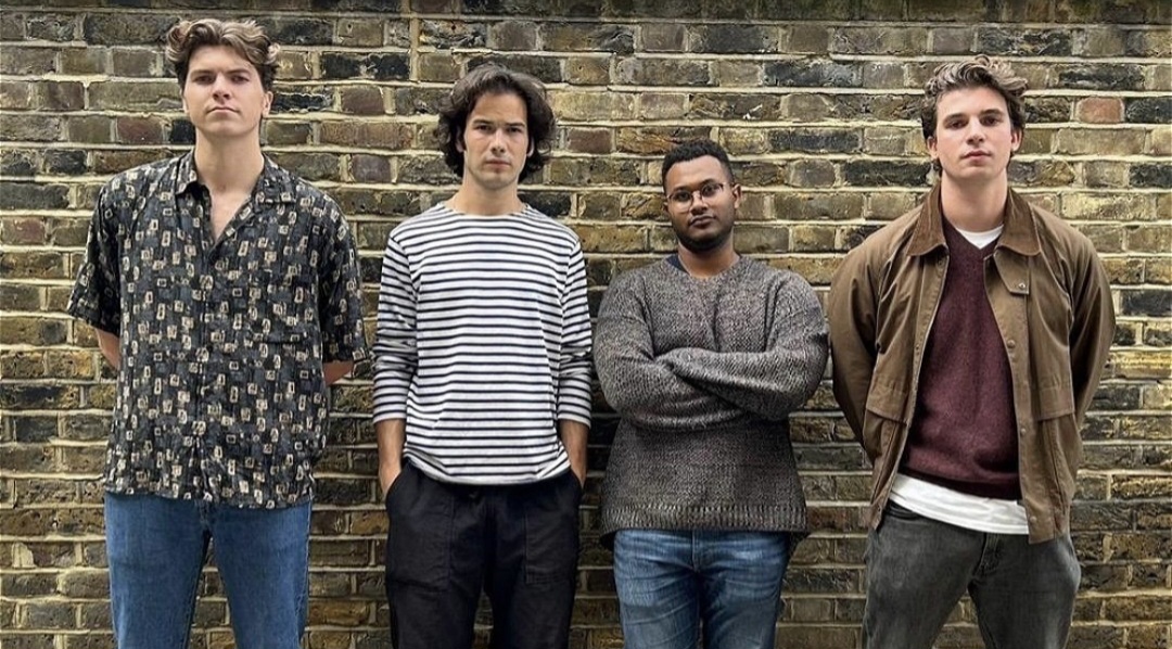 FRAT by Max Allen. – Theatre, Art and Film Reviews