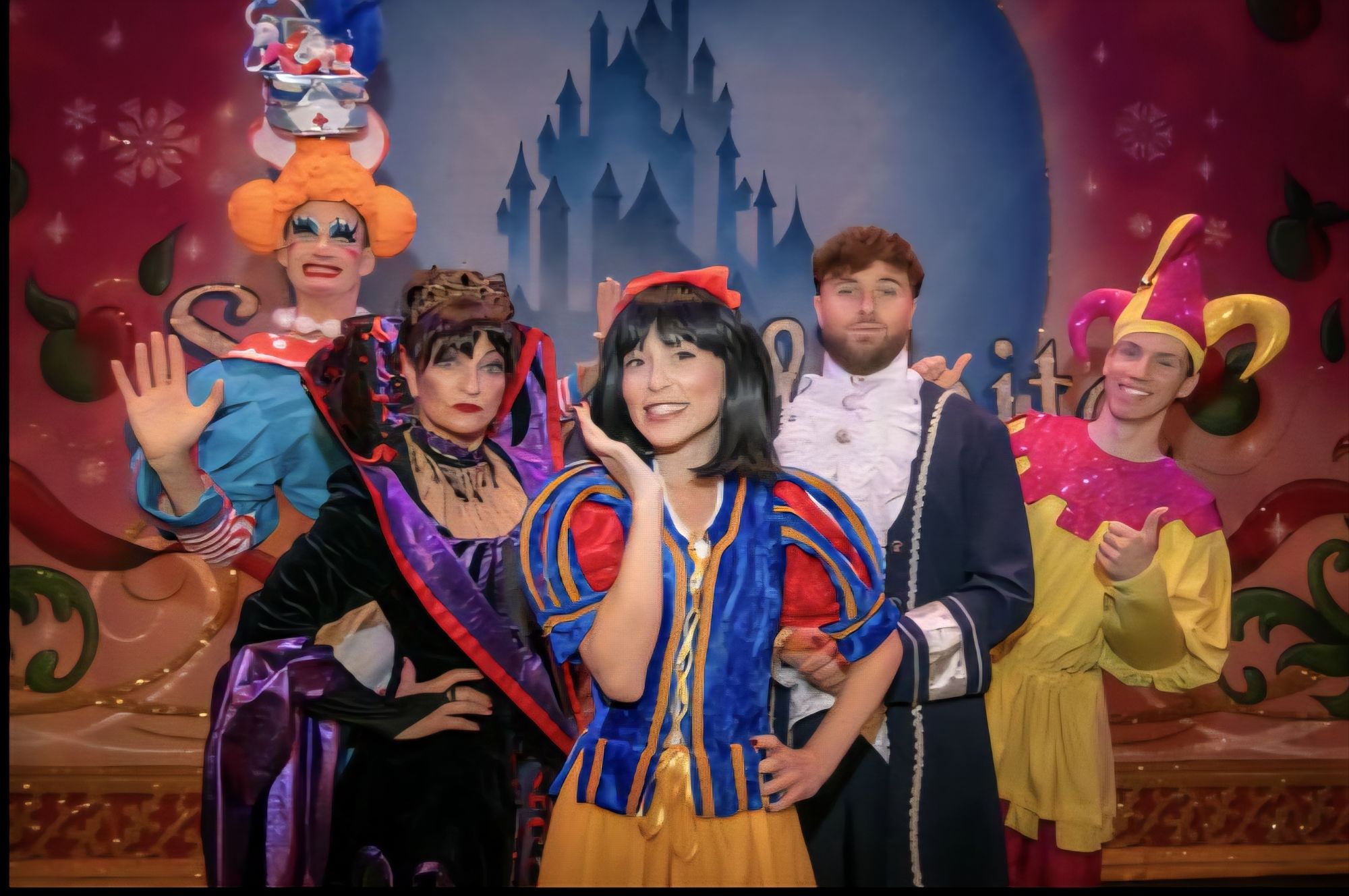 Snow White The Fairest Pantomime of them all-Theatre Royal Portsmouth ...