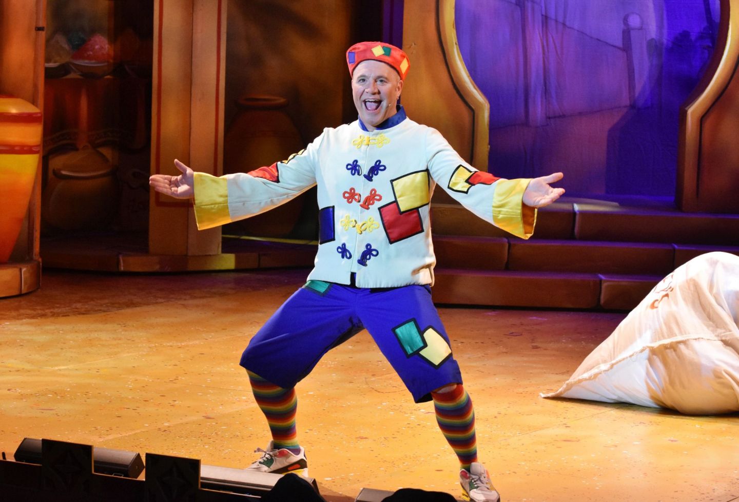 Aladdin-The Anvil, Basingstoke. – Theatre, Art and Film Reviews